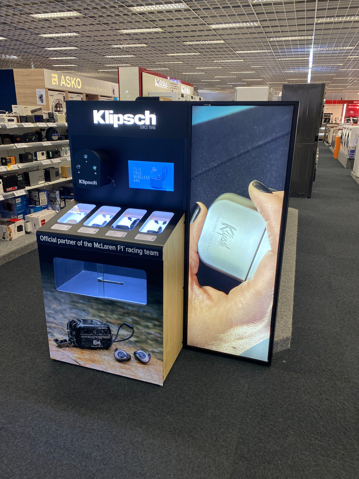 Permanent Display - Informed Design